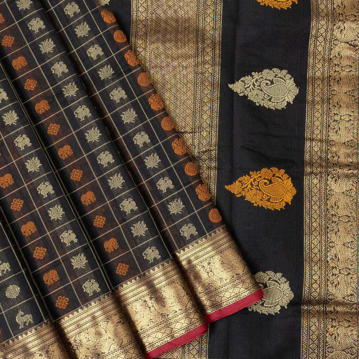 Black 1000 butta / Silk cotton – chithraloomsbyCK