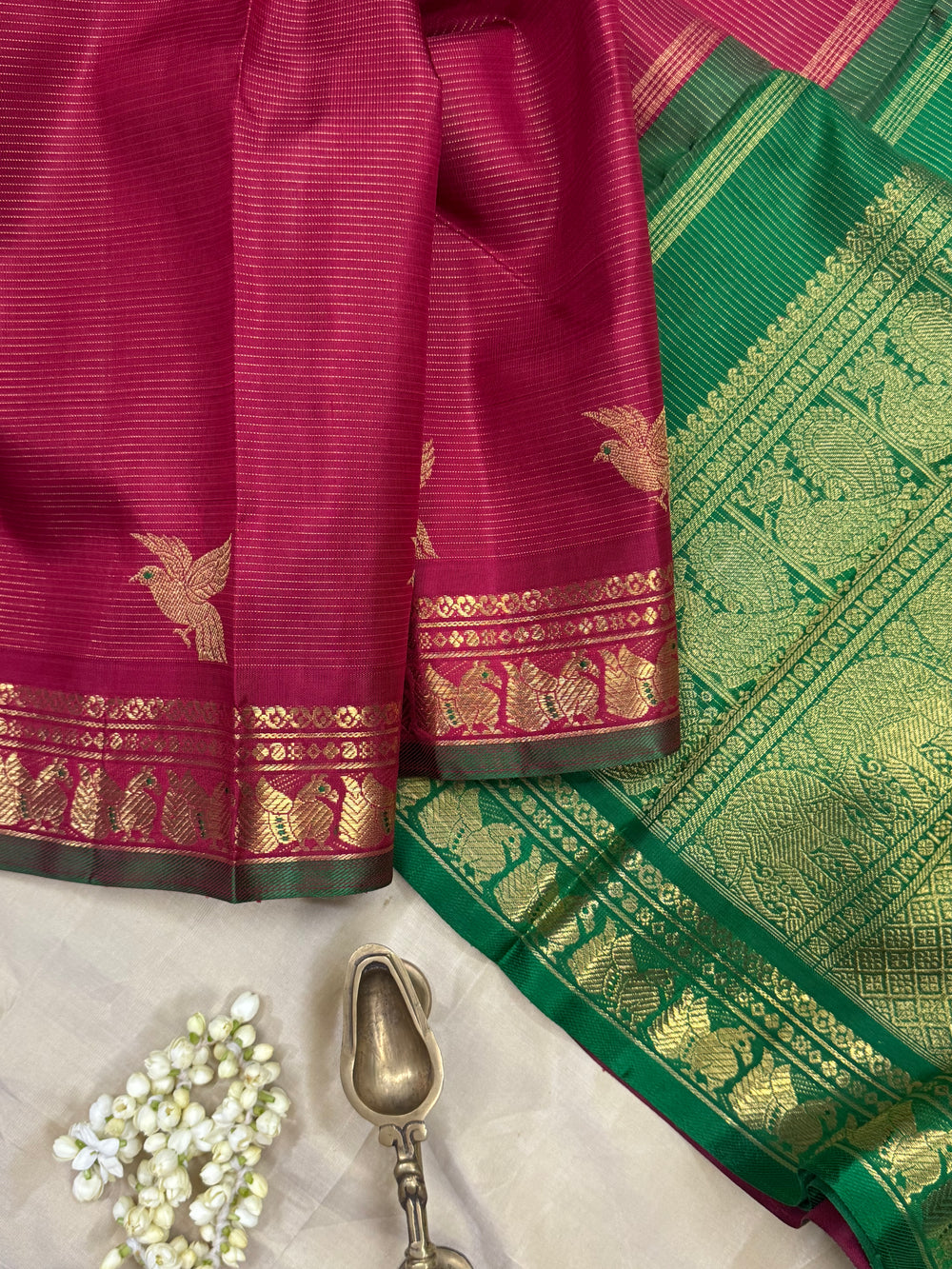 Araku vairaoosi bird border / kanjipuram silk