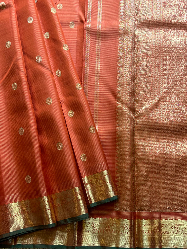 Chithra Looms – chithraloomsbyCK